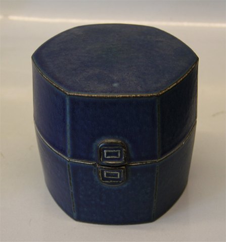 Klosterkælderen - B&G Art Pottery B&G 5814 6-sided Blue Box Lisa ...